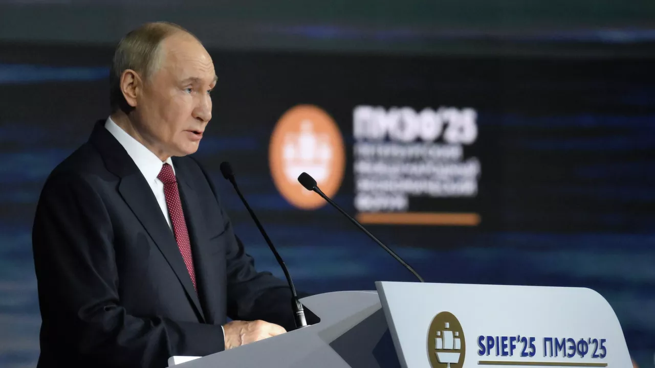 В Путин Орос цэргийн хөл хүрсэн газар болгон манайх