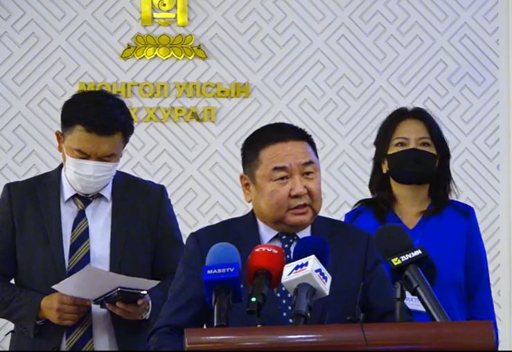 АН Э ОДБАЯР Д МОНГОЛХҮҮ НАРЫГ БАТЛАН ДААЛТААР ГАРГАХЫГ ХҮСЛЭЭ