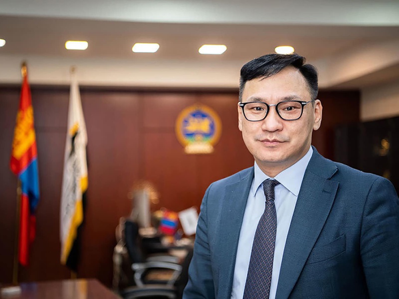 Б ГАНХУЯГ ШИНЭЭР ӨМГӨӨЛӨГЧ АВСАН ТУЛ ШҮҮХ ХУРЛЫГ ХОЙШЛУУЛАХ ХҮСЭЛТ ГАРГАЛАА