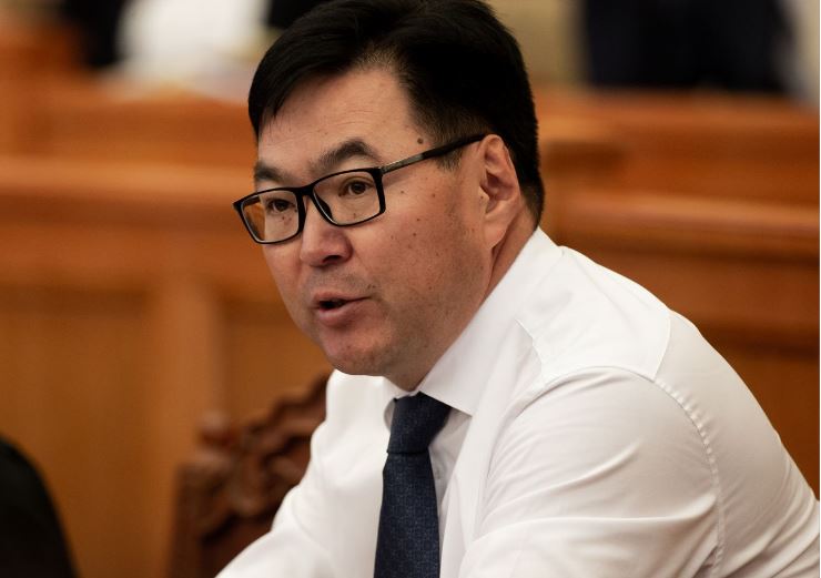 Ц АНАНДБАЗАР ГИШҮҮНИЙ НЭР ХОЛБОГДСОН АСУУДЛЫГ БАЙНГЫН ХОРООГООР ХЭЛЭЛЦЭХ ҮҮРЭГ ӨГЛӨӨ