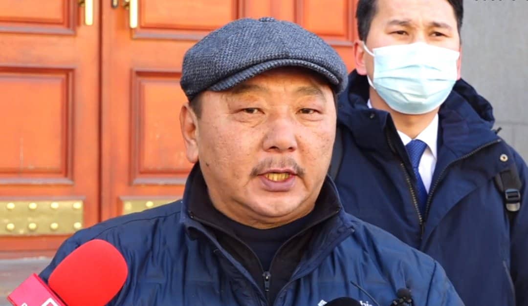 Х Баттулгын өмгөөлөгч Н Учрал Г Дамдинням нарыг шүүхэд өглөө